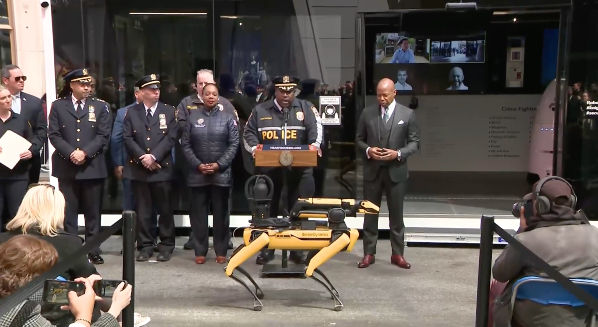 NYPD welcomes new robo police unit to the job - National Zero